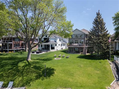 3900 Sunset Drive Spring Park Mn 55384 Mls 6540805 Edina Realty