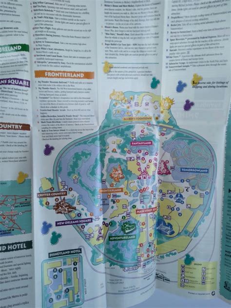 2 Vintage Disneyland 1994 Guide Maps Excellent Condition 4588561926