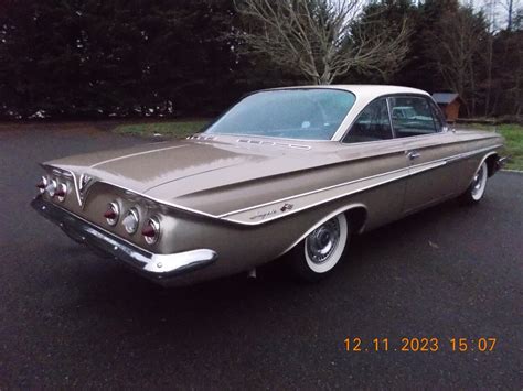 This 1961 Chevy Impala Flaunts The Perfect Package Bubbletop 348 Tri
