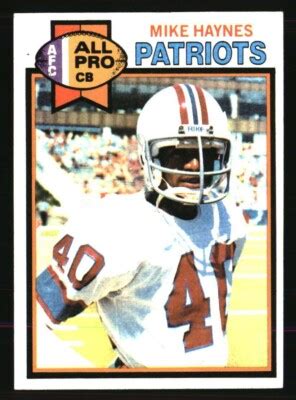1979 Topps Football Vintage Trading Card 35 Mike Haynes New England
