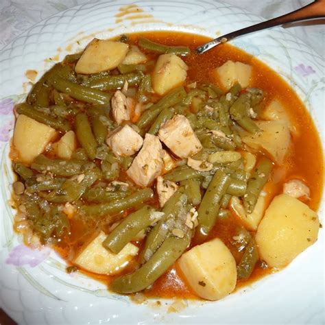 Varivo Od Mahuna I Piletine Ukusno Lagano I Jednostavno Jelo Za Svaki