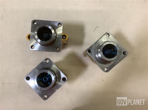 Surplus 3 Eaton Ae82291p Quick Disconnect Coupling Assemblies In