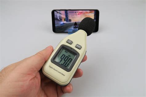 Xiaomi Redmi Plus Multimedia Cu Un Singur Difuzor Dar Se Descurc Bine