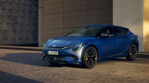 Voici Les 10 Meilleures Voitures électriques Sportives De 2025