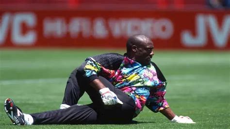 تزوجت مبكرا ولن أنسى جماهير مصر مصراوي يحاور حارس القرن الماضي أنطوان بيل