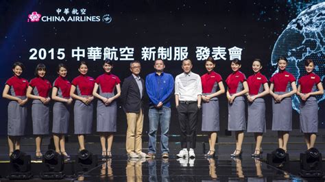 張叔平說：「我設計的是時尚，不是制服。」