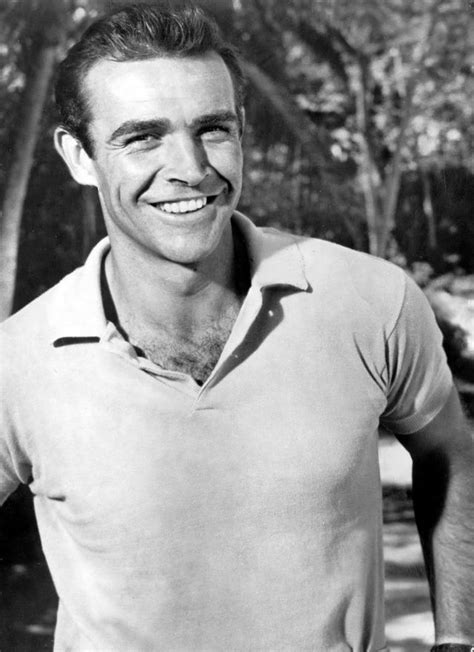 20 Amazing Vintage Photos Of Sean Connery When He Was Young ~ Vintage