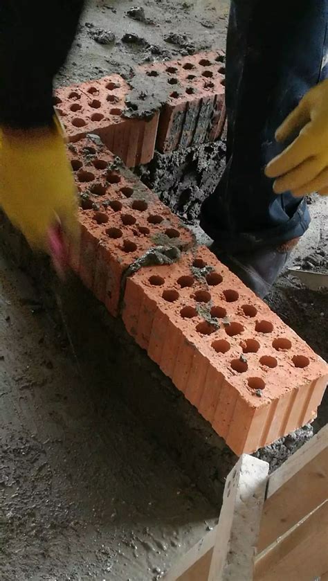 多孔砖砌筑图片小砌块多孔砖尺寸大山谷图库