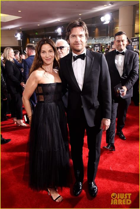 Jason Bateman Adam Scott And Seth Macfarlane Look Sharp At Golden Globes