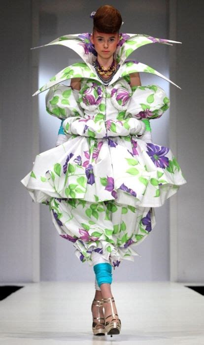 350 Bizarre Fashions Ideas Fashion Weird Fashion Fashion Art