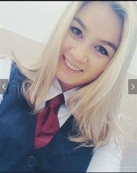 E4204 Women In Tie Blonde Women Women In Ties