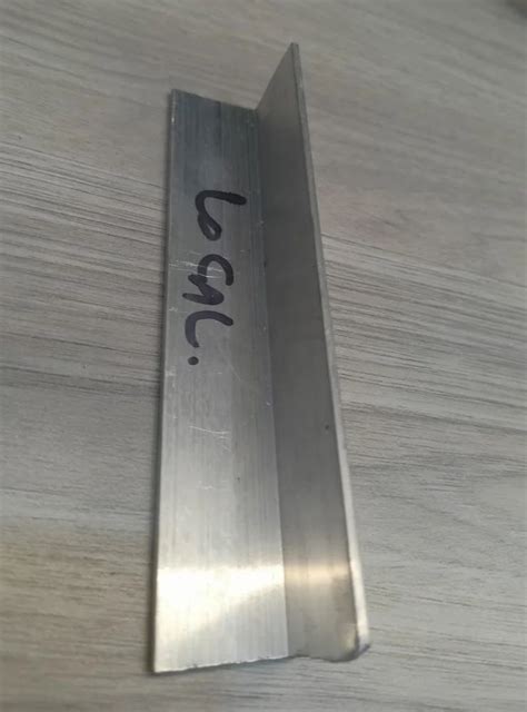 L Shaped Aluminium Angle For Construction At ₹ 240 Kg In New Delhi Id 2853373618273
