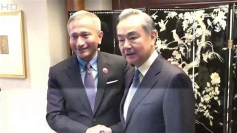 凤凰直击王毅分别会见文莱与新加坡外长凤凰网视频凤凰网