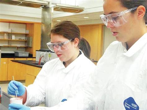 Lora Bryants Instagram Twitter And Facebook On Idcrawl