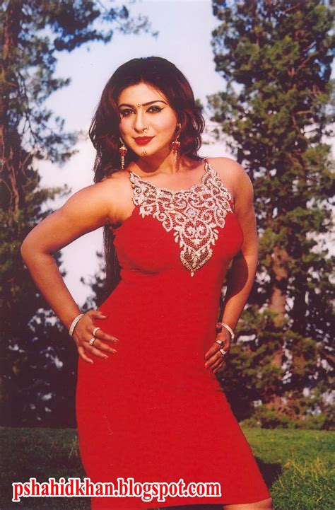 Pashto Hot Actress Dua Qureshi New Wallpapers In Nangyaly Movie