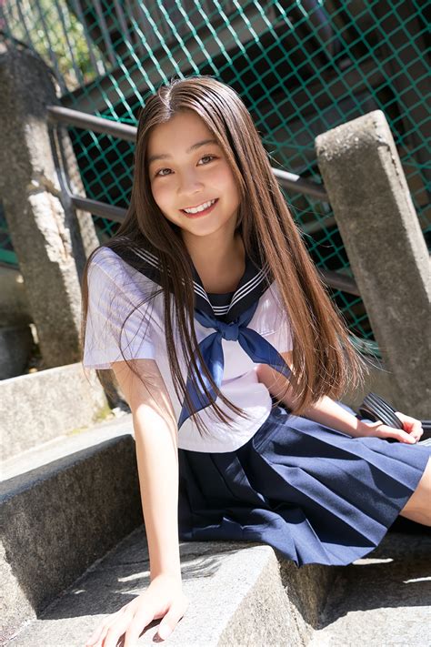 稲光亜依｜制コレ24｜週刊ヤングジャンプ公式サイト