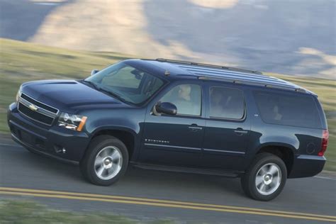 2007 Chevy Suburban Review And Ratings Edmunds