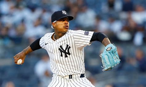 Marcus Stroman Poncha A Nueve Anthony Rizzo Conecta Un Jonrón Y Los