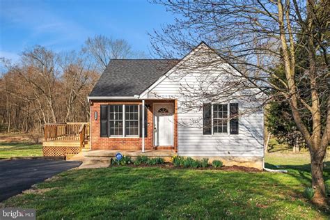 224 Spring Warbler Way Shepherdstown Wv 25443 See Est Value