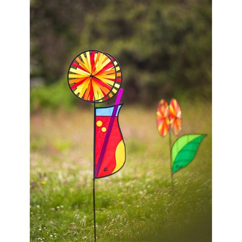 Morisca De Vant Pentru Gradina