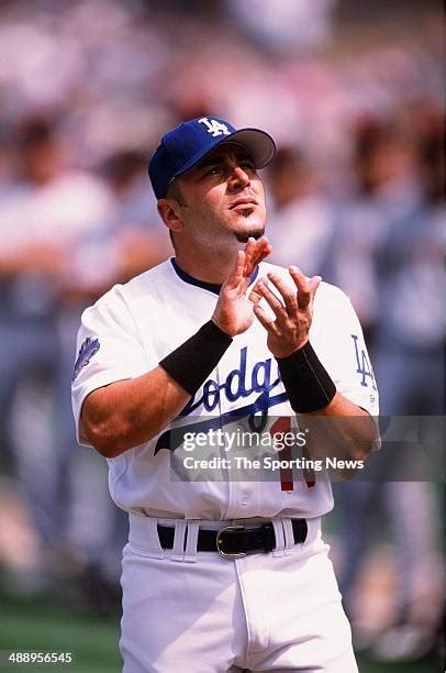Paul Lo Duca Dodgers Photos And Premium High Res Pictures Getty Images