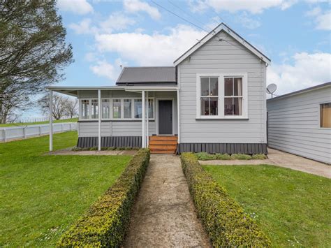 Scott Mathis Agent Website