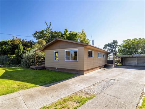 Todd Nicholson Agent Website