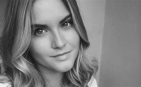 Editorial Currentbody