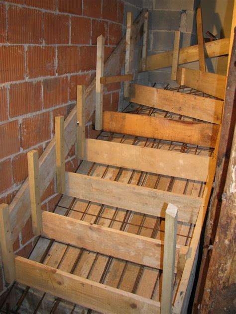 S54u Stopnice Iz Kleti V Pritličje 1del