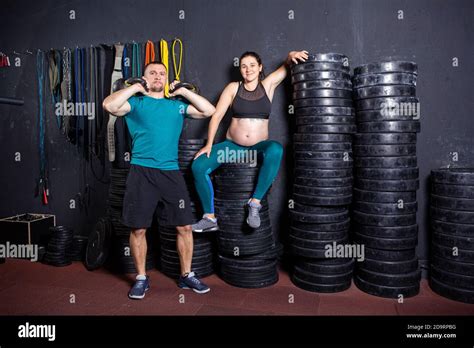 Workouts And Exercises For Pregnant Women In The Gym Caucasian