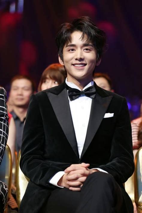 張新成亮相湖南衛視閱文晚會 歌曲串燒引爆現場氣氛 每日頭條