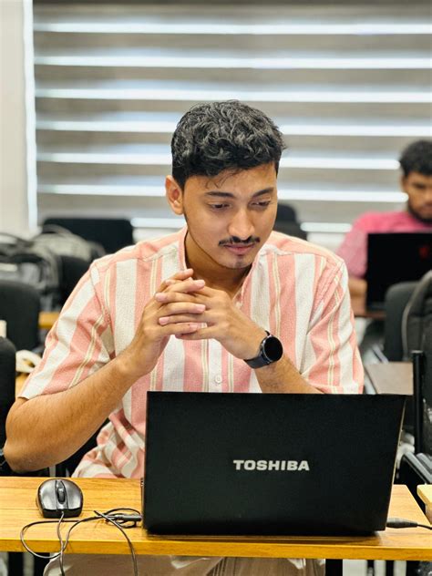 Need Social Media Marketing Assistance Lets Connect Hello Linkedin