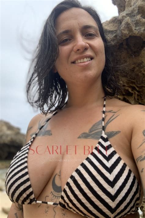 Helen Corday Independent Private Escort Scarlet Blue