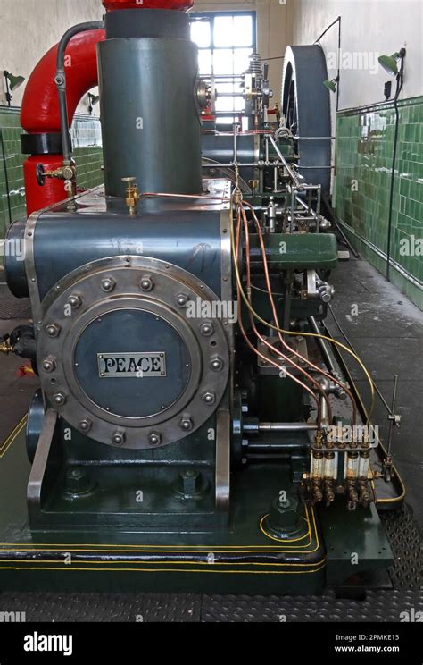 Peace The Victorian Steam Engine Powering Queens Textile Mill Queen