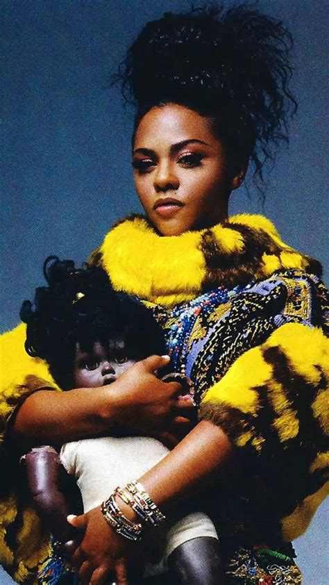 Ten Years Of Front Row Celebrities At Marc Jacobs Lil Kim 90s Lil
