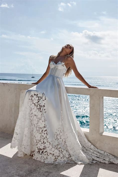 Ella Moda Wedding Dress Save 35 Stillwhite