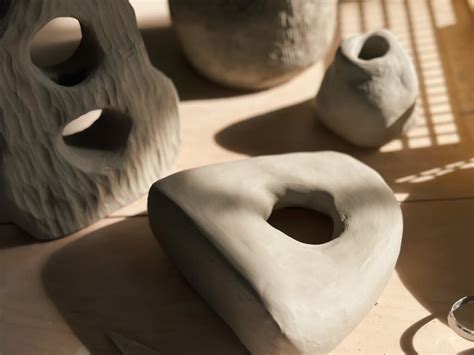 Clay Sculptures Forms With Julia Muller Jeanne Oliver