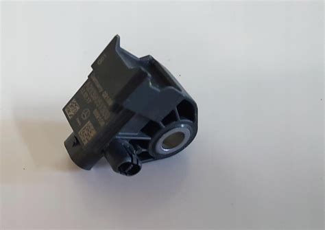 Mercedes Benz Oe Mercedes Czujnik Uderzeniowy A2139051300 W205 W213