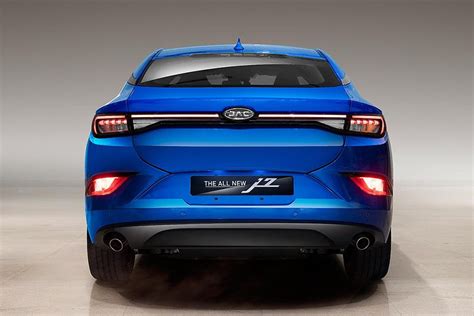 Jac J7 Images J7 Interior Exterior And Colors Photos