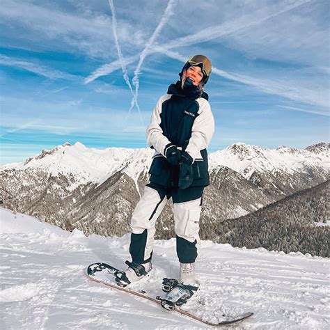 Vector Ambassadors Chiara Vector Official