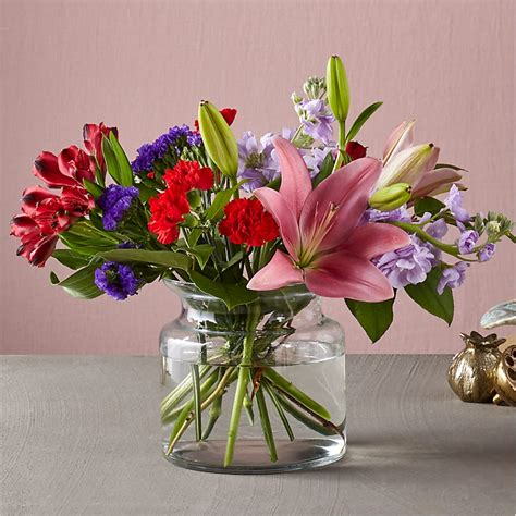 Romantique Bouquet Lavender Pink Purple Red Flower Arrangement