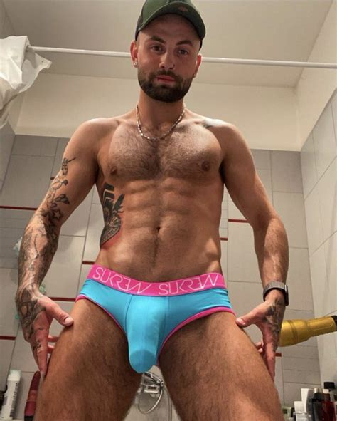 Jeffrey Lloyd Hot Photo 18