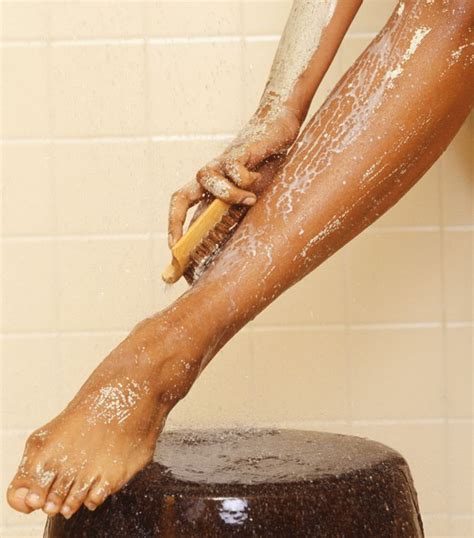 How To Remove A Lingering Spray Tan