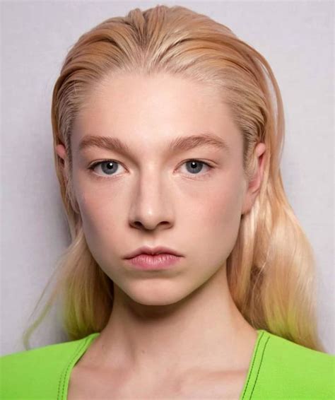 Hunter Schafer Brasil On Instagram Hunterschafer” Models Backstage