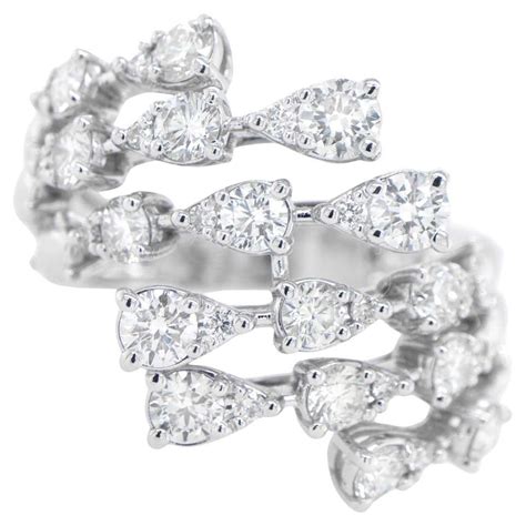 Diamond Bypass Cluster Ring 45 Carats 18k White Gold For Sale At 1stdibs