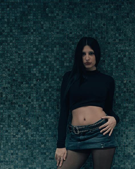 Telegraphmodel Photos Download The Best Free Telegraphmodel Stock