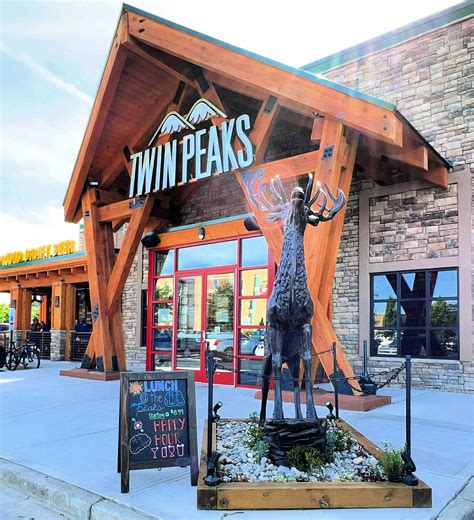 Beavercreek Sports Bar And Restaurant 937 705 6250 Twin Peaks