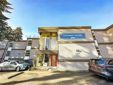 9428 Ravenna Ave Ne Unit 204 Seattle Wa Apartments For Rent Rent