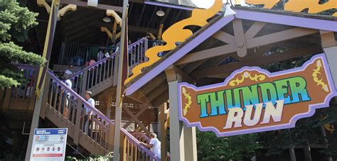 Train Roller Coaster Thunder Run Canadas Wonderland Ride Canadas Wonderland