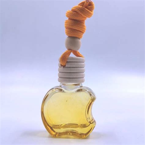 Car Hanging Perfume Aroma Diffuser Daraz Pk